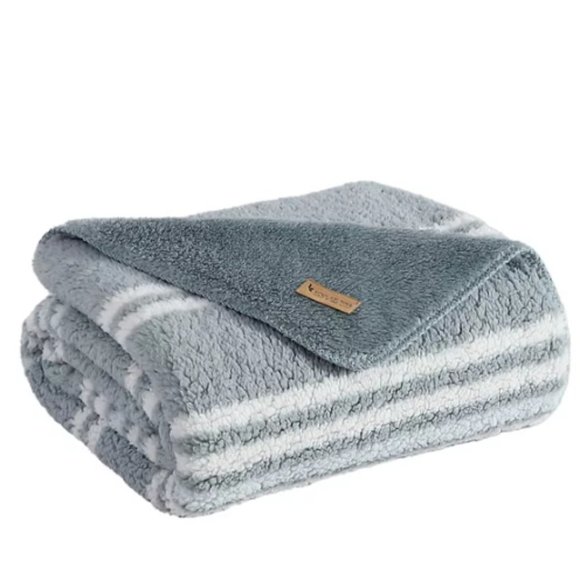 Koolaburra | Bedding | Nwt Koolaburra By Ugg Sherpa Throwroberta Model ...